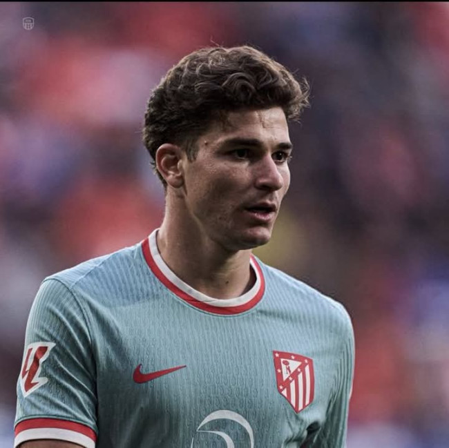 Julian Alvarez Cinta Barcelona? Agen: Tentu Saja, Barcelona Sangat ...